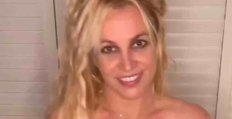 Britney Spears Skimpy Coke Outfit Photos Revealed - goldmarkvinyl